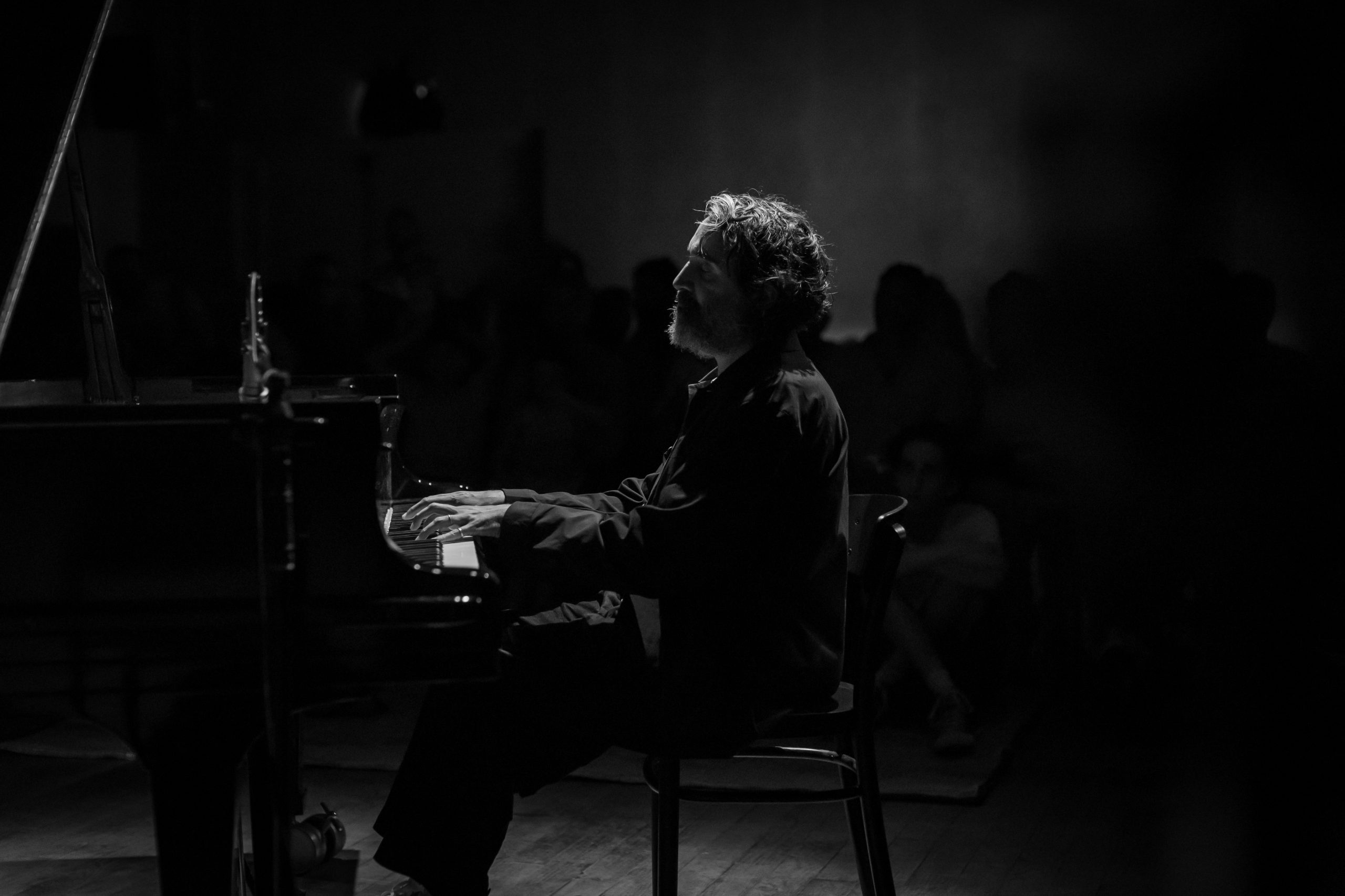 Yehezkel Raz | Welcome to Wandsworth